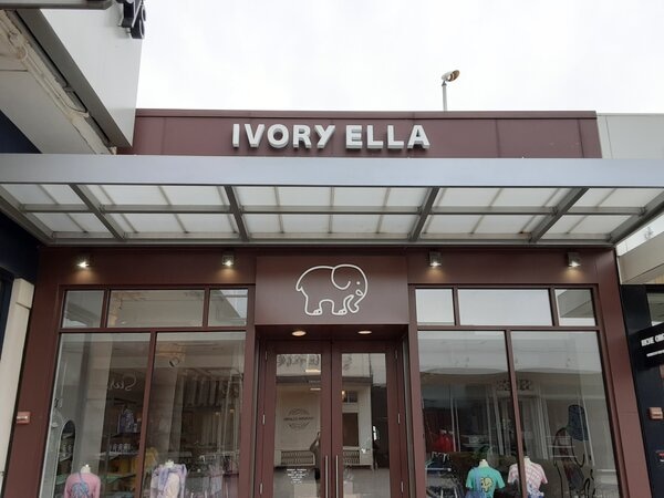 Chicago Sign Company - Business and Custom Signage Solutions | Sign Shop